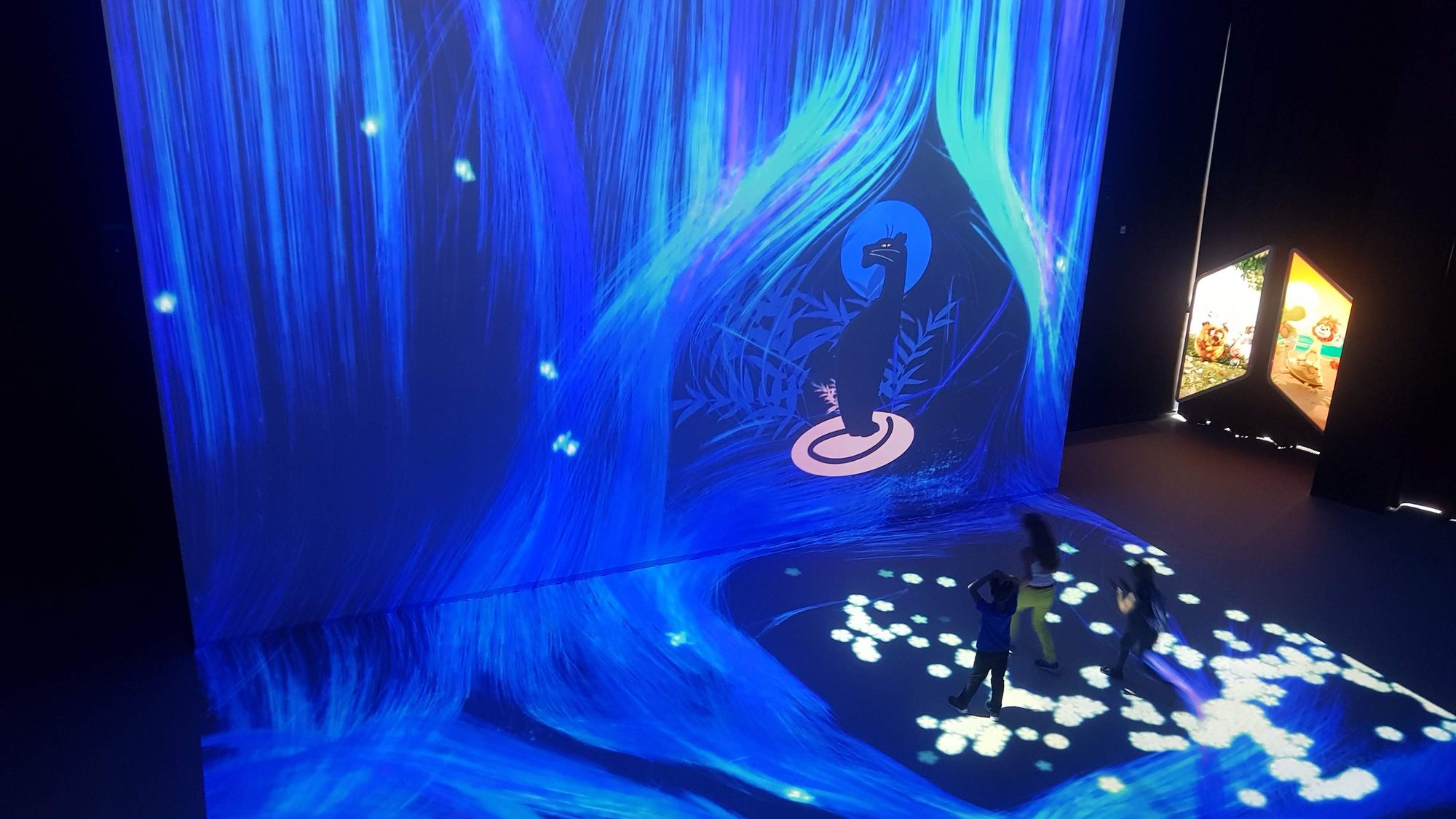 Soyuzmultfilm's amusement park - 10 interactive art works